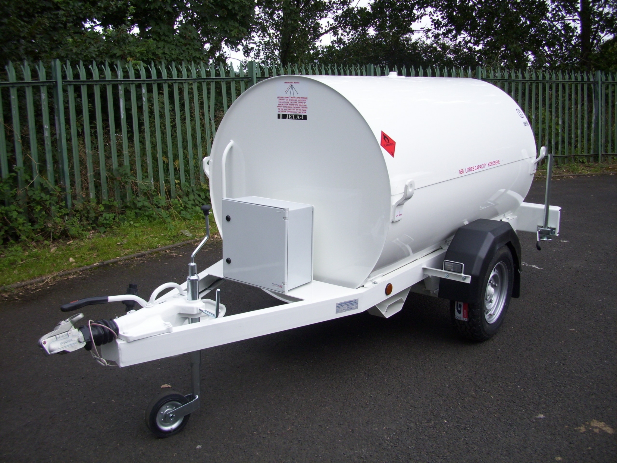 What is a Bowser? - Trailer Engineering