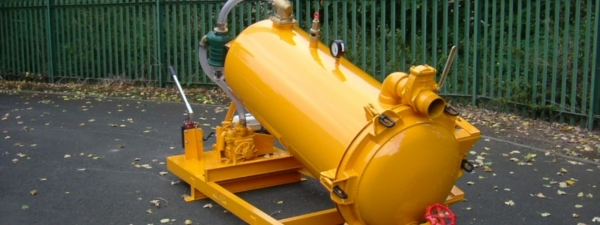 What Is A Vacuum Tank and What Is It Used For? - Trailer Engineering