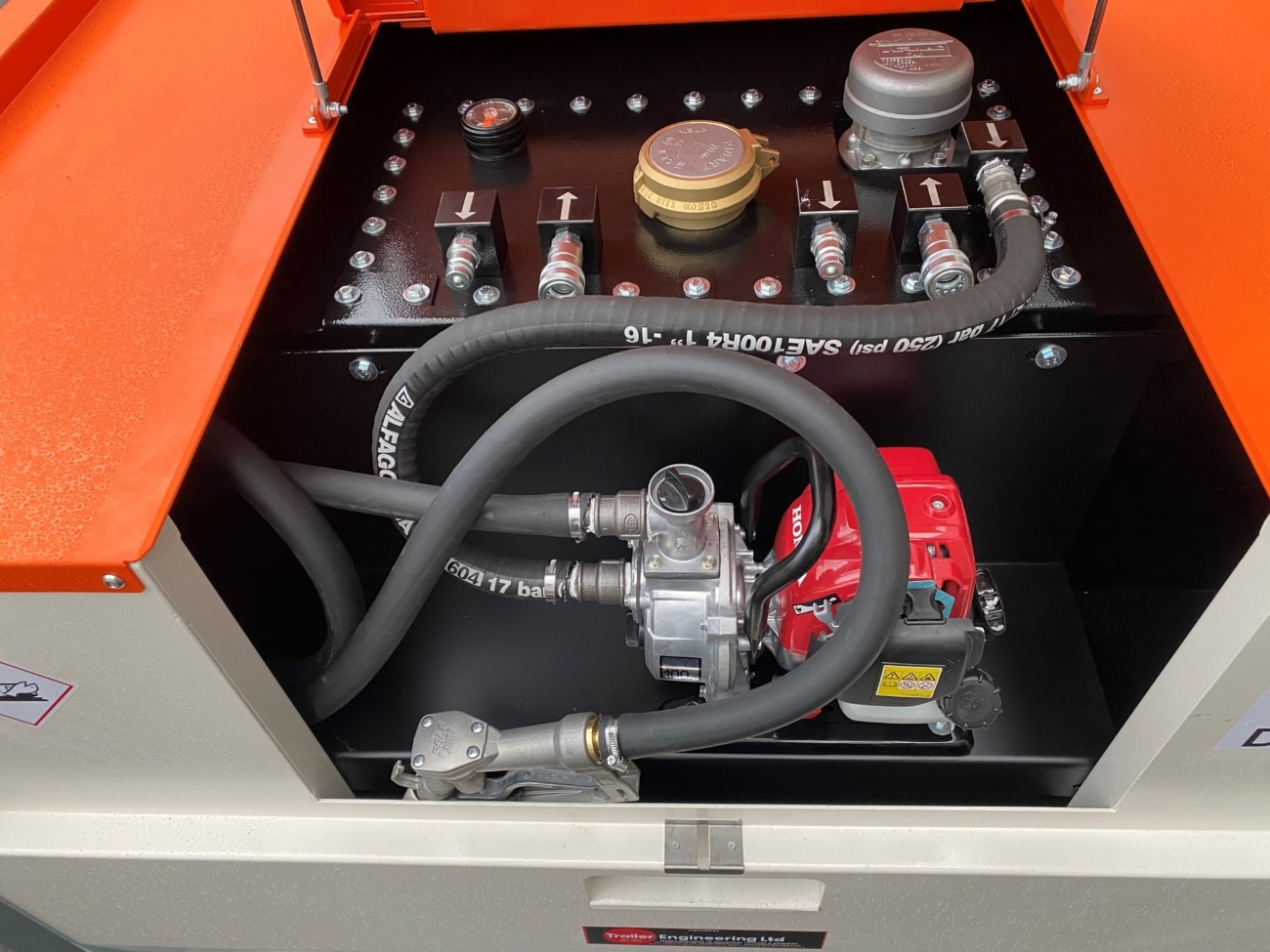 3000 Litre U.N. Certified Bunded Fuelcube For Sale - Trailer Engineering