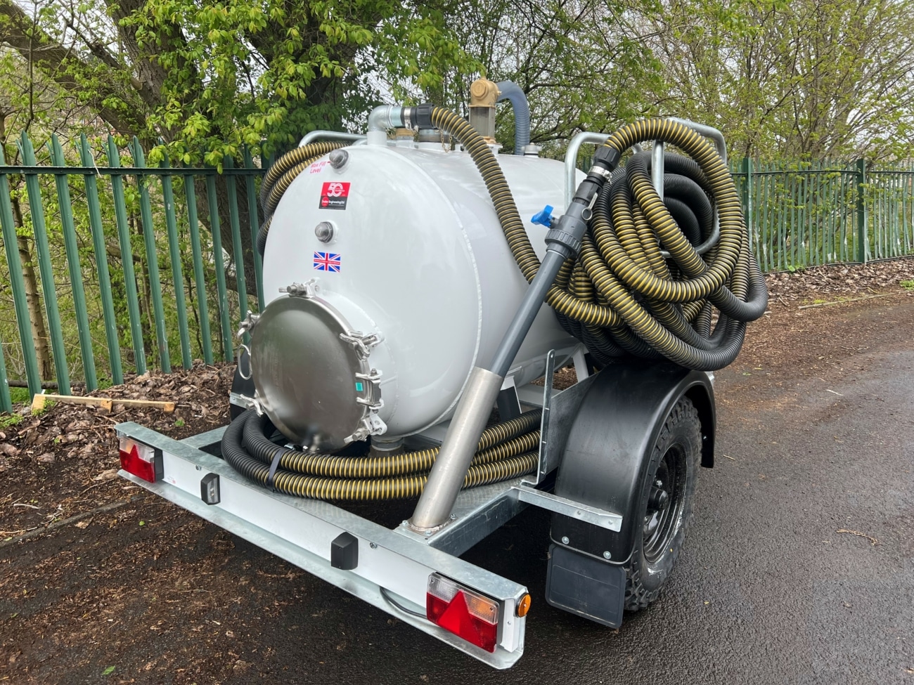 1000L Mucka Sucka Vacuum Tanker For Sale