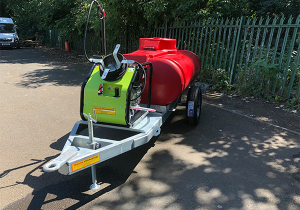 How Do Water Bowsers Work and What are They Used For? - Trailer Engineering